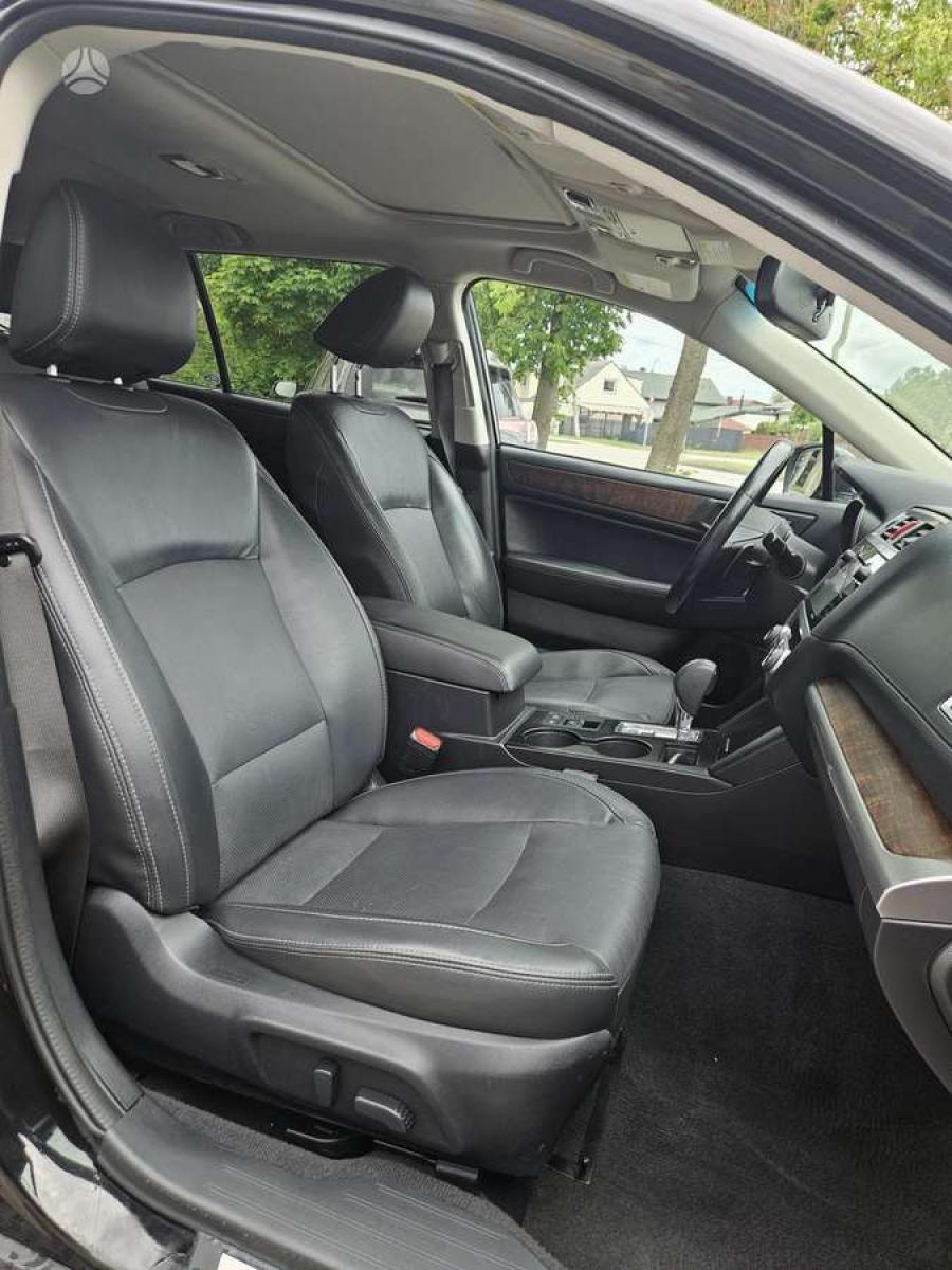Black Subaru Outback 2016 in Siauliai, with an engine capacity of 2.50 L and mileage of 177 thousand km for 13950 €, photo 14 on AUTOMOTO.COM.LV