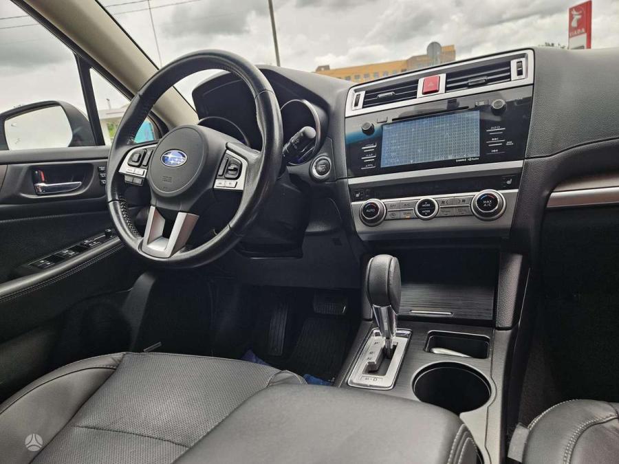 Black Subaru Outback 2016 in Siauliai, with an engine capacity of 2.50 L and mileage of 177 thousand km for 13950 €, photo 18 on AUTOMOTO.COM.LV