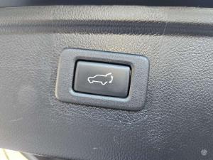 Black Subaru Outback 2016 in Siauliai, with an engine capacity of 2.50 L and mileage of 177 thousand km for 13950 €, photo 26 on AUTOMOTO.COM.LV