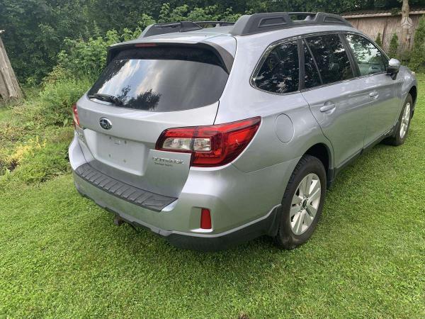 Melns Subaru Outback 2016 Kaišiadorys, ar dzinēja tilpumu 2.50 L un nobraukumu 300 tūkst. km par 4500 €, foto 5 vietnē AUTOMOTO.COM.LV