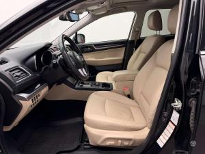 Black Subaru Outback 2016 in Panevezys, with an engine capacity of 2.00 L and mileage of 251 thousand km for 8990 €, photo 10 on AUTOMOTO.COM.LV