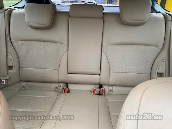 Melns Subaru Outback 2017 Tallina, ar dzinēja tilpumu 2.00 L un nobraukumu 172 tūkst. km par 11900 €, foto 11 vietnē AUTOMOTO.COM.LV