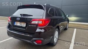 Black Subaru Outback 2017 in Riga, with an engine capacity of 2.50 L and mileage of 88 thousand km for 15500 €, photo 2 on AUTOMOTO.COM.LV
