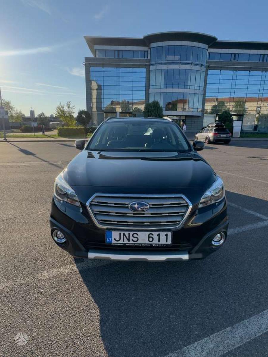 Black Subaru Outback 2017 in Vilnius, with an engine capacity of 2.50 L and mileage of 102 thousand km for 16000 €, photo 3 on AUTOMOTO.COM.LV