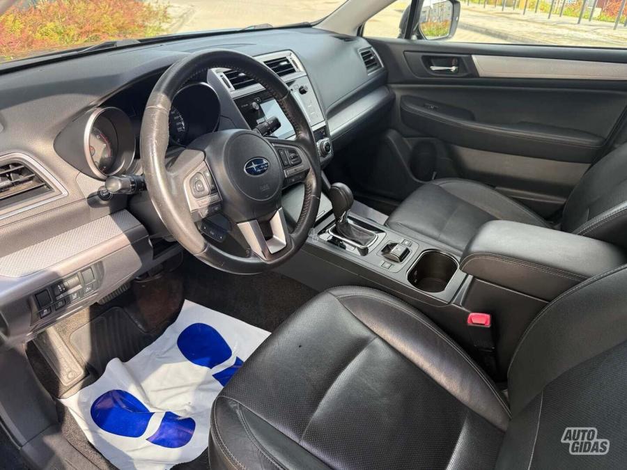 Black Subaru Outback 2017 in Vilnius, with an engine capacity of 2.50 L and mileage of 239 thousand km for 11900 €, photo 15 on AUTOMOTO.COM.LV