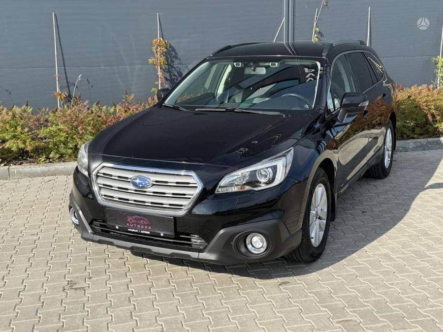 Black Subaru Outback 2017 in Vilnius, with an engine capacity of 2.50 L and mileage of 239 thousand km for 11900 €, photo 3 on AUTOMOTO.COM.LV