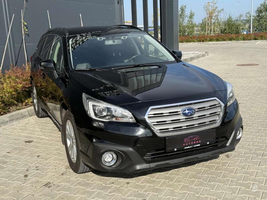 Black Subaru Outback 2017 in Vilnius, with an engine capacity of 2.50 L and mileage of 239 thousand km for 11900 €, photo 5 on AUTOMOTO.COM.LV