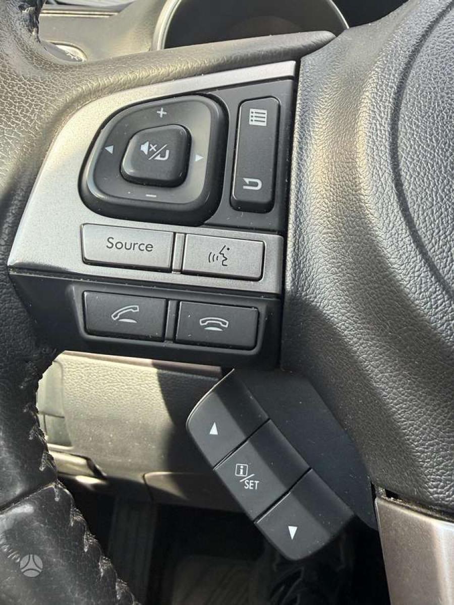 Black Subaru Outback 2017 in Vilnius, with an engine capacity of 2.50 L and mileage of 239 thousand km for 11900 €, photo 24 on AUTOMOTO.COM.LV