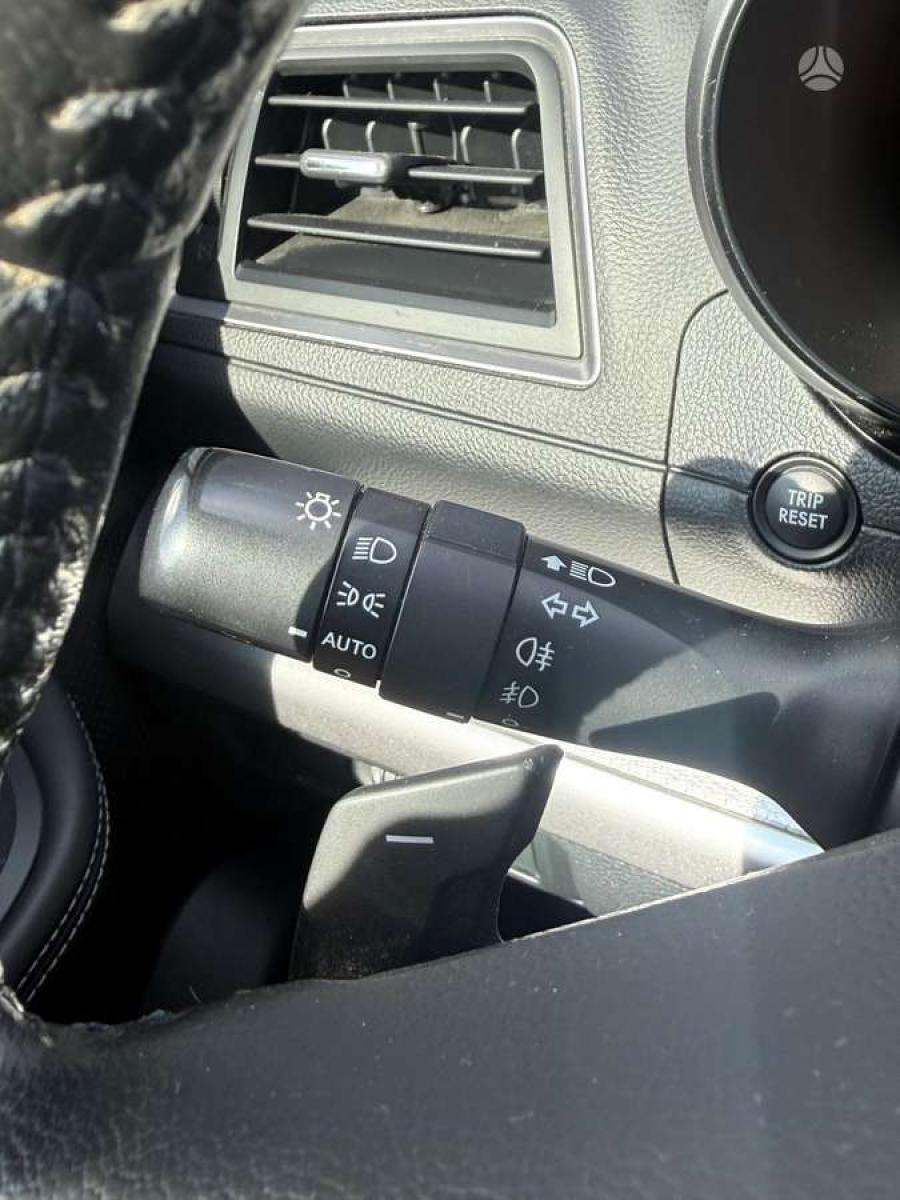 Black Subaru Outback 2017 in Vilnius, with an engine capacity of 2.50 L and mileage of 239 thousand km for 11900 €, photo 25 on AUTOMOTO.COM.LV