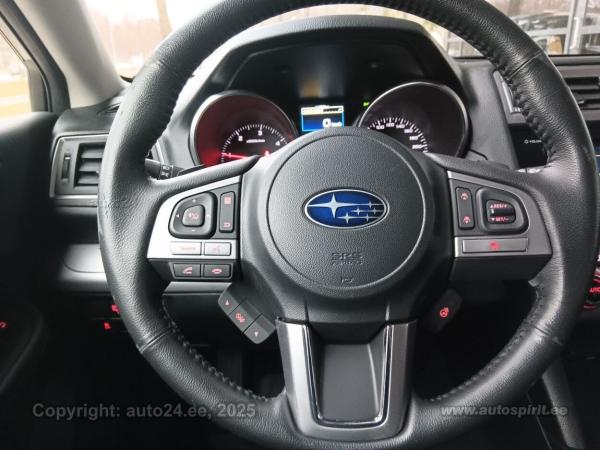 Black Subaru Outback 2018 in Tallinn, with an engine capacity of 2.00 L and mileage of 142 thousand km for 13990 €, photo 10 on AUTOMOTO.COM.LV