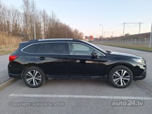 Melns Subaru Outback 2018 Tallina, ar dzinēja tilpumu 2.50 L un nobraukumu 153 tūkst. km par 16990 €, foto 4 vietnē AUTOMOTO.COM.LV