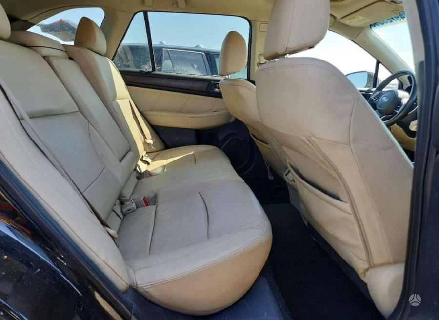 Black Subaru Outback 2018 in Siauliai, with an engine capacity of 3.63 L and mileage of 245 thousand km for 7350 €, photo 12 on AUTOMOTO.COM.LV