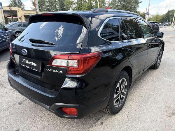 Black Subaru Outback 2018 in Vilnius, with an engine capacity of 2.50 L and mileage of 217 thousand km for 14500 €, photo 5 on AUTOMOTO.COM.LV