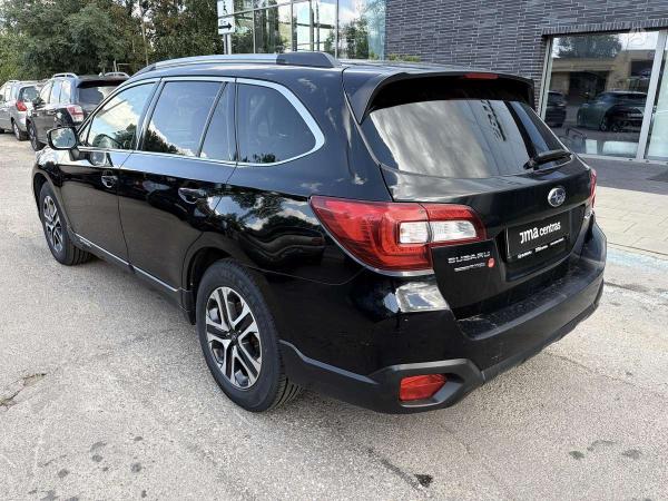 Black Subaru Outback 2018 in Vilnius, with an engine capacity of 2.50 L and mileage of 217 thousand km for 14500 €, photo 6 on AUTOMOTO.COM.LV