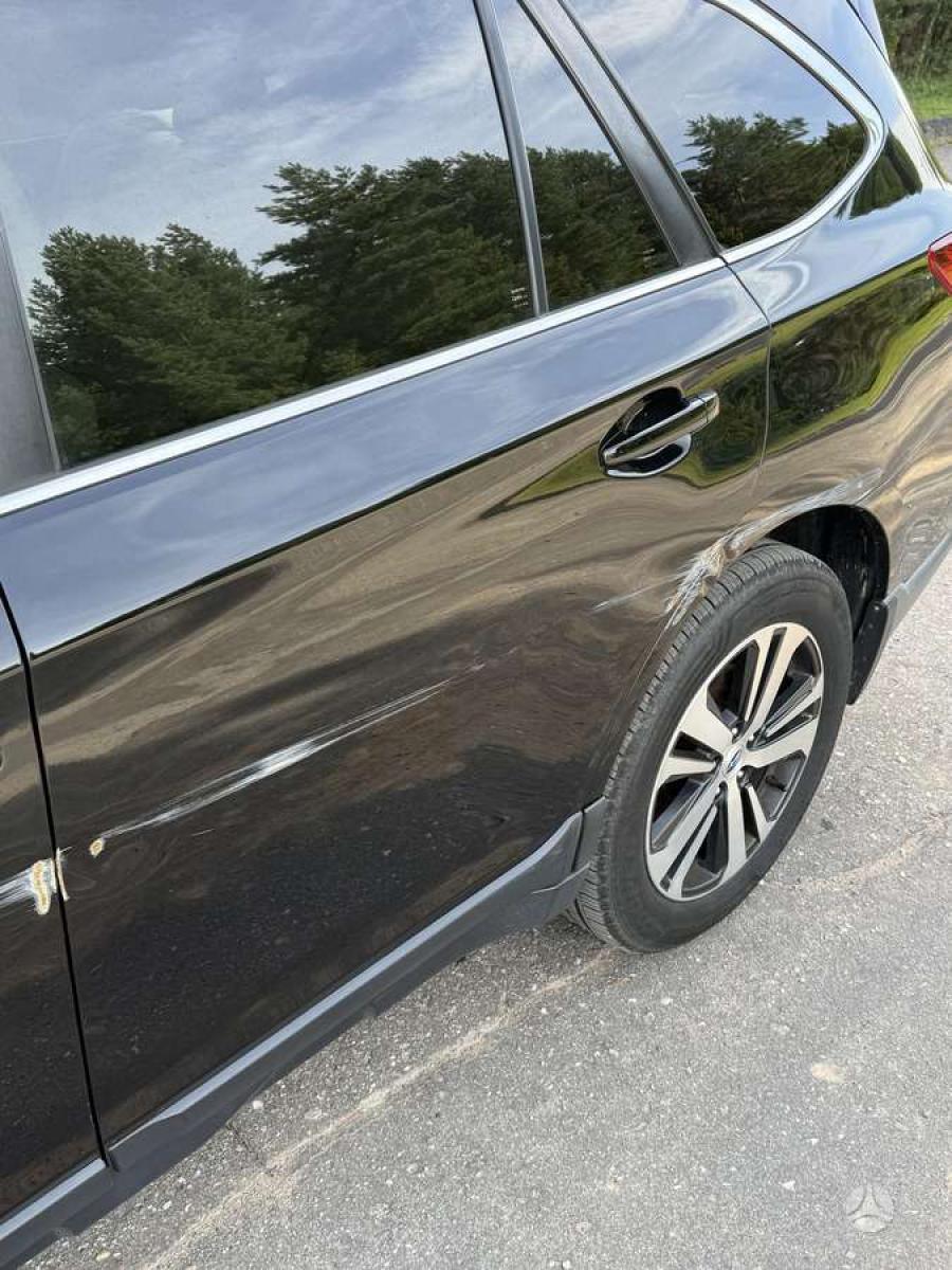 Melns Subaru Outback 2018 Šauļi, ar dzinēja tilpumu 3.63 L un nobraukumu 245 tūkst. km par 7450 €, foto 12 vietnē AUTOMOTO.COM.LV