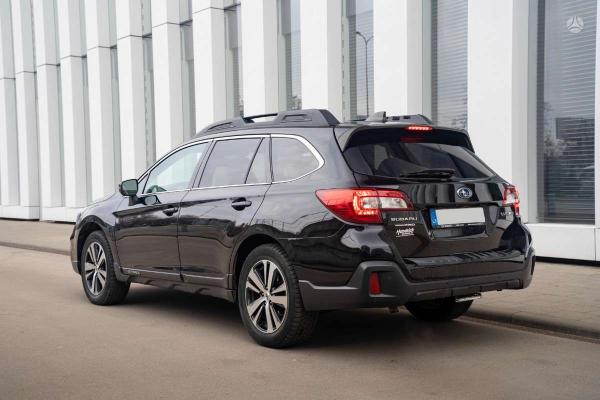 Black Subaru Outback 2019 in Vilnius, with an engine capacity of 0.00 L and mileage of 97 thousand km for 18000 €, photo 4 on AUTOMOTO.COM.LV