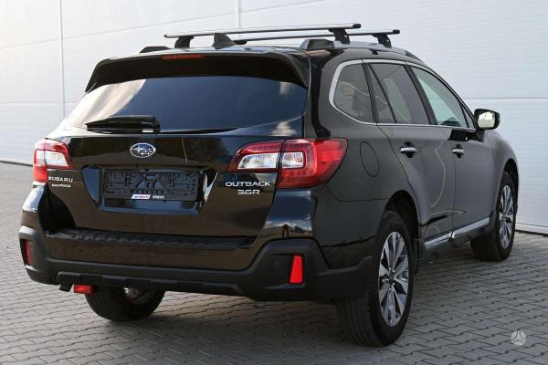 Black Subaru Outback 2019 in Kretinga, with an engine capacity of 3.60 L and mileage of 116 thousand km for 17950 €, photo 10 on AUTOMOTO.COM.LV