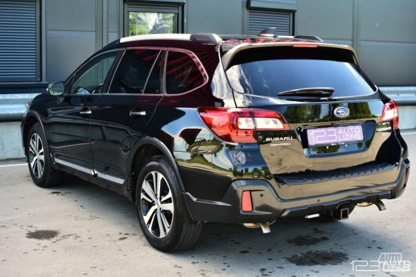 Black Subaru Outback 2019 in Kretinga, with an engine capacity of 3.60 L and mileage of 189 thousand km for 16999 €, photo 9 on AUTOMOTO.COM.LV