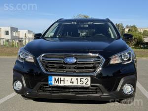 Melns Subaru Outback 2019 Rīga, ar dzinēja tilpumu 2.50 L un nobraukumu 119 tūkst. km par 18900 €, foto  vietnē AUTOMOTO.COM.LV