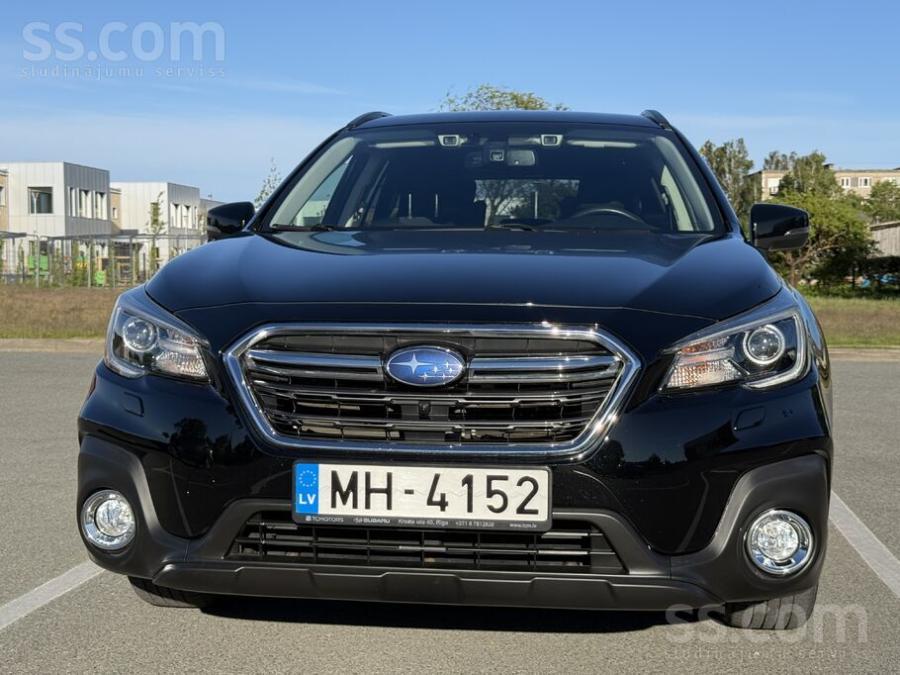 Black Subaru Outback 2019 in Riga, with an engine capacity of 2.50 L and mileage of 119 thousand km for 18900 €, photo 1 on AUTOMOTO.COM.LV
