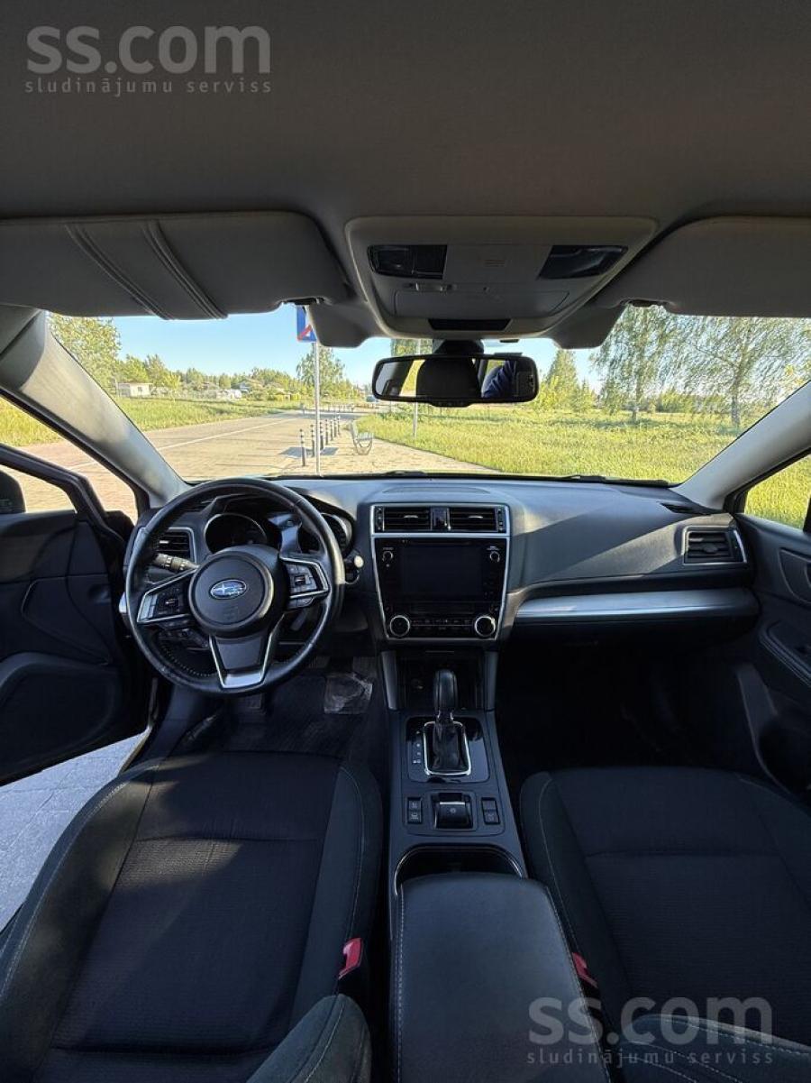 Black Subaru Outback 2019 in Riga, with an engine capacity of 2.50 L and mileage of 119 thousand km for 18900 €, photo 12 on AUTOMOTO.COM.LV
