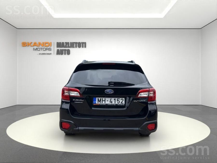 Black Subaru Outback 2019 in Riga, with an engine capacity of 2.50 L and mileage of 119 thousand km for 18490 €, photo 6 on AUTOMOTO.COM.LV