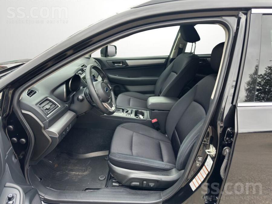 Black Subaru Outback 2019 in Riga, with an engine capacity of 2.50 L and mileage of 119 thousand km for 18490 €, photo 10 on AUTOMOTO.COM.LV