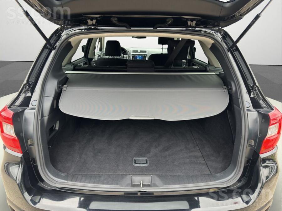 Black Subaru Outback 2019 in Riga, with an engine capacity of 2.50 L and mileage of 119 thousand km for 18490 €, photo 18 on AUTOMOTO.COM.LV