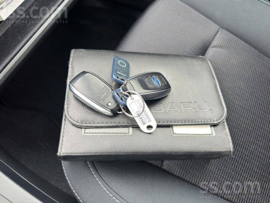 Black Subaru Outback 2019 in Riga, with an engine capacity of 2.50 L and mileage of 119 thousand km for 18490 €, photo 20 on AUTOMOTO.COM.LV