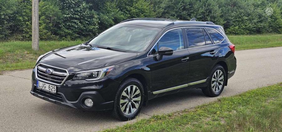 Black Subaru Outback 2019 in Kaunas, with an engine capacity of 3.63 L and mileage of 212 thousand km for 17300 €, photo 1 on AUTOMOTO.COM.LV