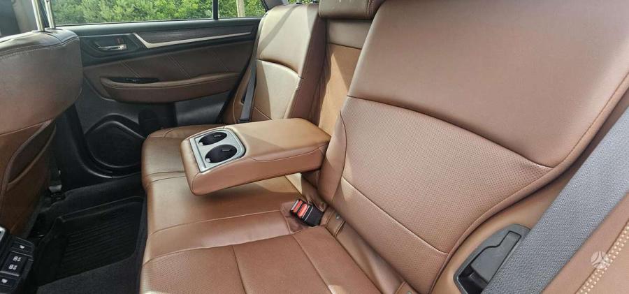 Black Subaru Outback 2019 in Kaunas, with an engine capacity of 3.63 L and mileage of 212 thousand km for 17300 €, photo 15 on AUTOMOTO.COM.LV