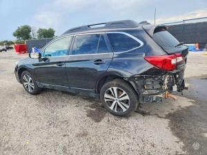 Black Subaru Outback 2019 in Alytus, with an engine capacity of 2.50 L and mileage of 202 thousand km for 5900 €, photo 3 on AUTOMOTO.COM.LV