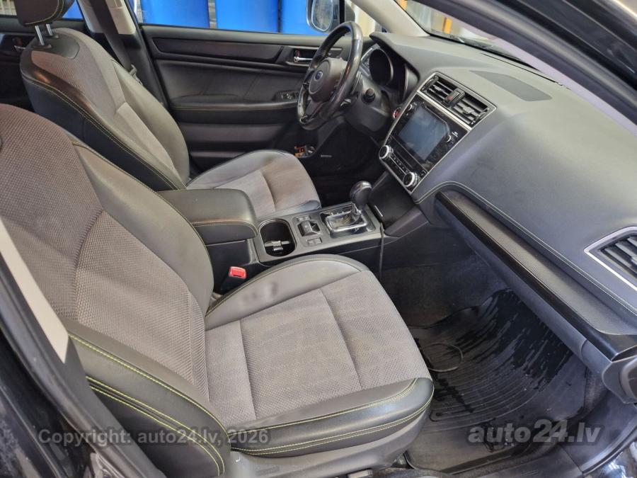 Black Subaru Outback 2019 in Parnu, with an engine capacity of 2.50 L and mileage of 170 thousand km for 19000 €, photo 11 on AUTOMOTO.COM.LV