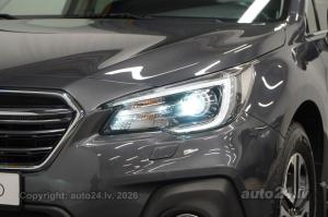 Black Subaru Outback 2020 in Tallinn, with an engine capacity of 2.50 L and mileage of 130 thousand km for 21900 €, photo 3 on AUTOMOTO.COM.LV