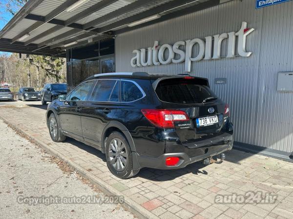 Melns Subaru Outback 2021 Tallina, ar dzinēja tilpumu 2.50 L un nobraukumu 87 tūkst. km par 23490 €, foto 3 vietnē AUTOMOTO.COM.LV