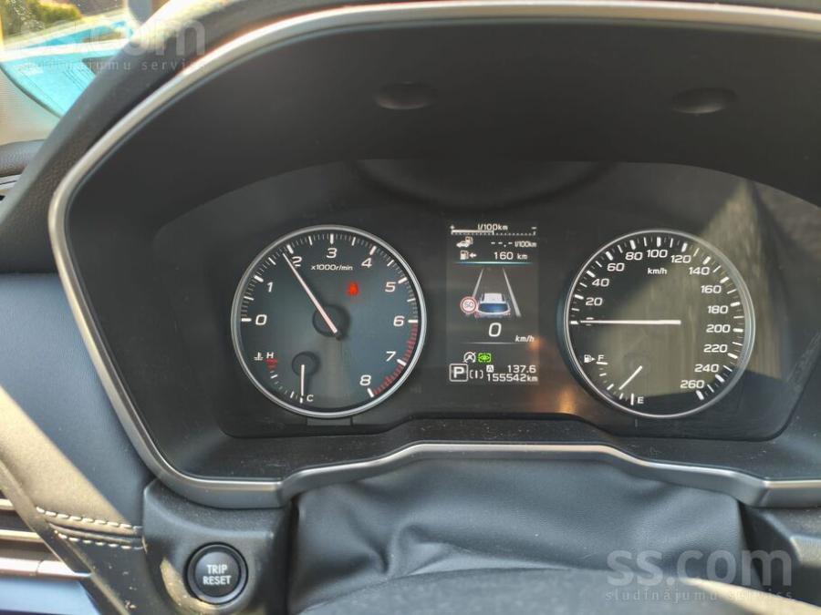 Black Subaru Outback 2021 in Riga, with an engine capacity of 2.50 L and mileage of 157 thousand km for 20950 €, photo 3 on AUTOMOTO.COM.LV