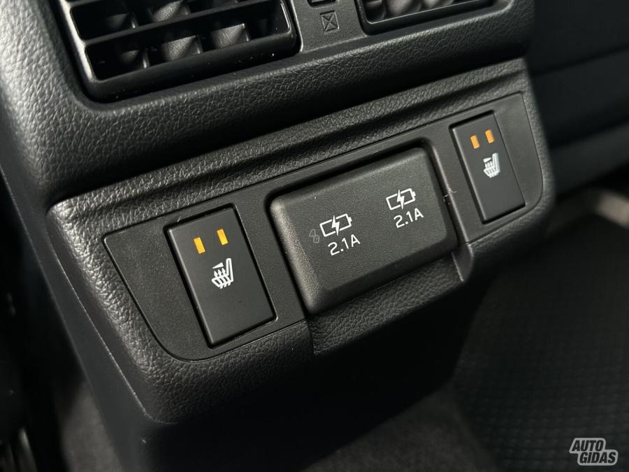 Black Subaru Outback 2021 in Kaunas, with an engine capacity of 2.50 L and mileage of 104 thousand km for 20499 €, photo 13 on AUTOMOTO.COM.LV