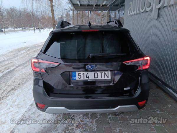 Melns Subaru Outback 2022 Tallina, ar dzinēja tilpumu 2.50 L un nobraukumu 73 tūkst. km par 26490 €, foto 4 vietnē AUTOMOTO.COM.LV