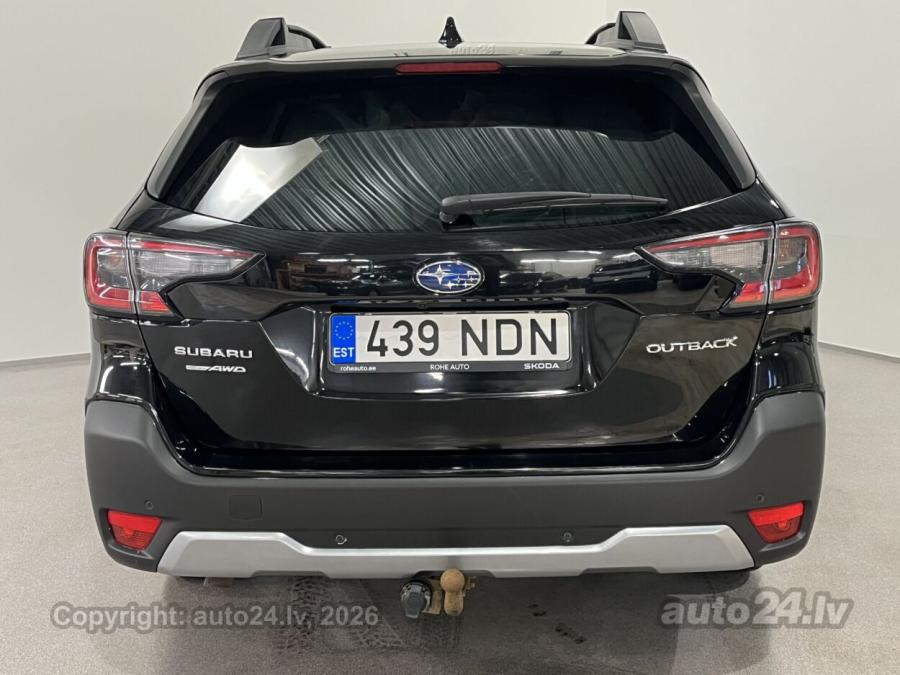 Melns Subaru Outback 2022 Tallina, ar dzinēja tilpumu 2.50 L un nobraukumu 202 tūkst. km par 19400 €, foto 4 vietnē AUTOMOTO.COM.LV