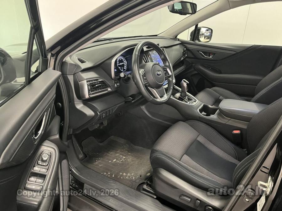Melns Subaru Outback 2022 Tallina, ar dzinēja tilpumu 2.50 L un nobraukumu 202 tūkst. km par 19400 €, foto 6 vietnē AUTOMOTO.COM.LV