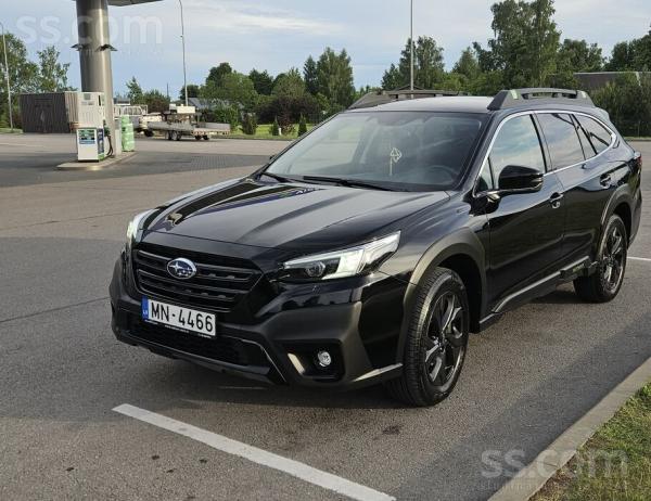 Black Subaru Outback 2022 in Riga, with an engine capacity of 2.50 L and mileage of 132 thousand km for 26500 €, photo 1 on AUTOMOTO.COM.LV