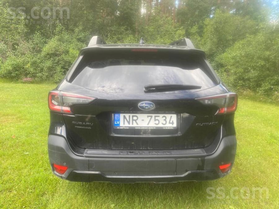 Black Subaru Outback 2023 in Riga, with an engine capacity of 2.50 L and mileage of 73 thousand km for 26300 €, photo 3 on AUTOMOTO.COM.LV