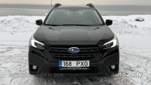 Melns Subaru Outback 2024 Tallina, ar dzinēja tilpumu 2.50 L un nobraukumu 44 tūkst. km par 33900 €, foto 2 vietnē AUTOMOTO.COM.LV