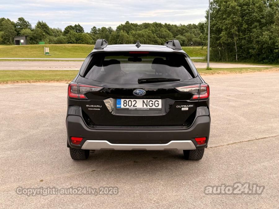 Melns Subaru Outback 2024 Tallina, ar dzinēja tilpumu 2.50 L un nobraukumu 39 tūkst. km par 30900 €, foto 6 vietnē AUTOMOTO.COM.LV