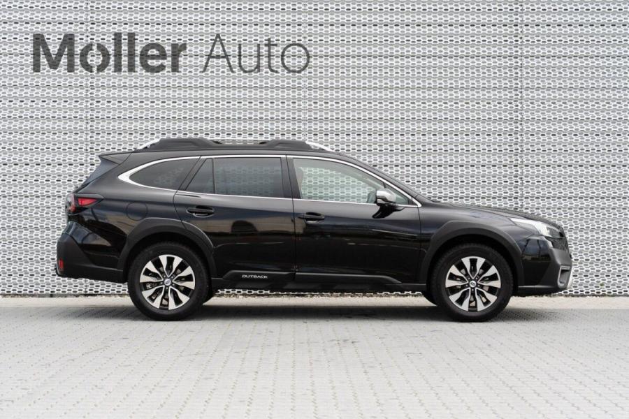 Black Subaru Outback 2024 in Marupe, with an engine capacity of 2.50 L and mileage of 23 thousand km for 33950 €, photo 6 on AUTOMOTO.COM.LV