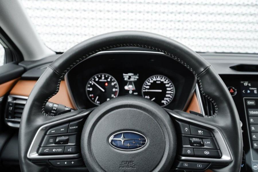 Black Subaru Outback 2024 in Marupe, with an engine capacity of 2.50 L and mileage of 23 thousand km for 33950 €, photo 15 on AUTOMOTO.COM.LV