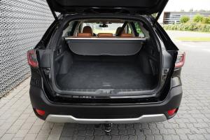 Black Subaru Outback 2024 in Marupe, with an engine capacity of 2.50 L and mileage of 23 thousand km for 33950 €, photo 26 on AUTOMOTO.COM.LV