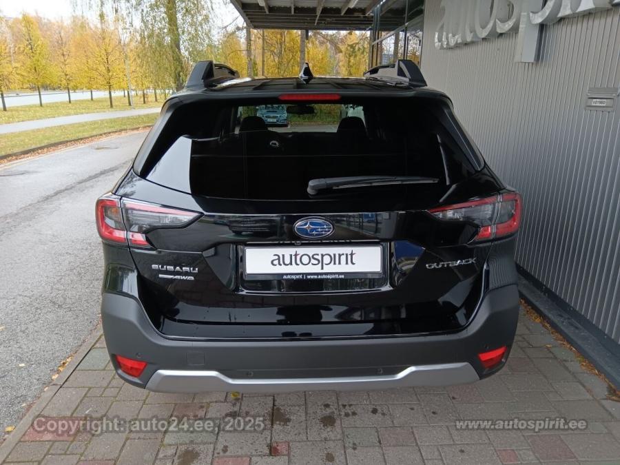 Black Subaru Outback 2025 in Tallinn, with an engine capacity of 2.50 L and mileage of 10 thousand km for 37990 €, photo 4 on AUTOMOTO.COM.LV