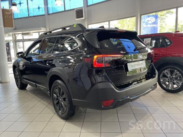 Melns Subaru Outback 2026 Rīga, ar dzinēja tilpumu 2.50 L un nobraukumu 12 tūkst. km par 37990 €, foto 4 vietnē AUTOMOTO.COM.LV