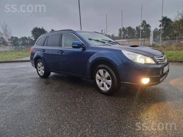 Blue Subaru Outback 2010 in Jekabpils, with an engine capacity of 2.00 L and mileage of 348 thousand km for 3300 €, photo 5 on AUTOMOTO.COM.LV